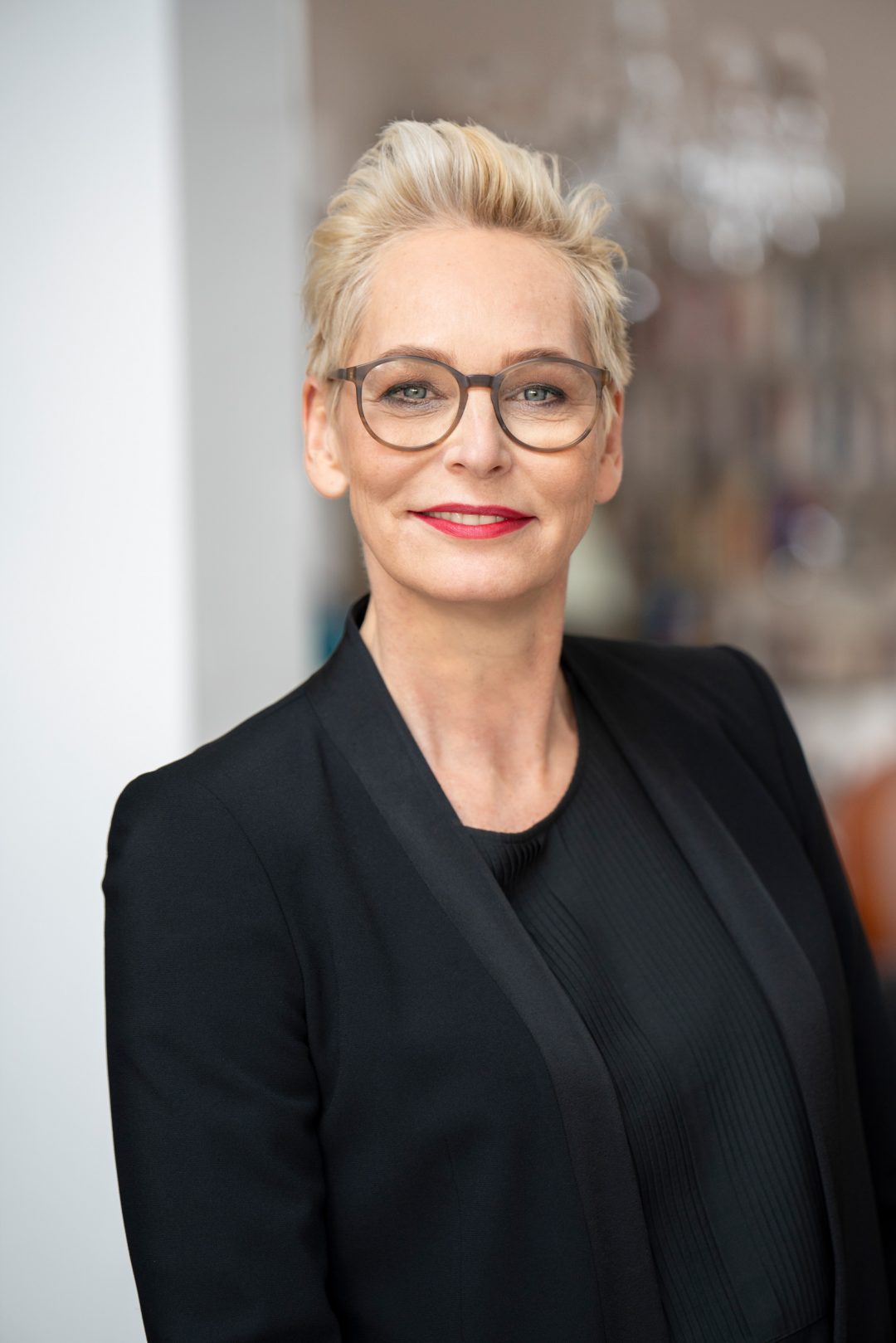 Lesung und moderiertes Gespräch im Hessischen Staatsarchiv mit der ...